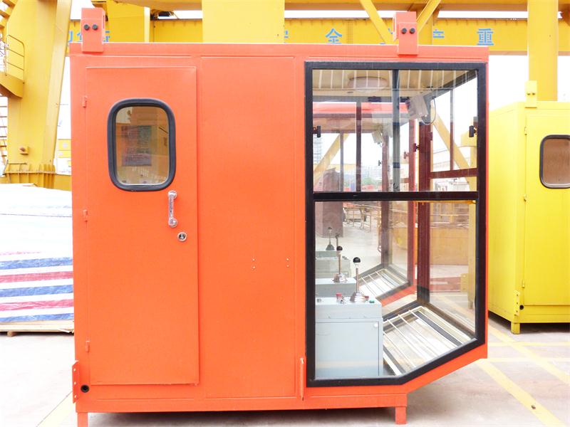 Crane Cabin Welded with High-quality Profiles - SEVENCRANE